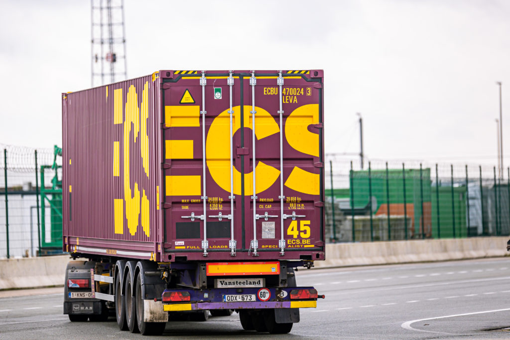 ECS et Jean Verheyen célèbrent leurs 25 années de collaboration